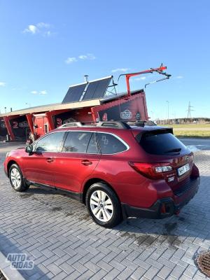 Subaru Outback 2018 in Mazeikiai, with an engine capacity of 2.50 L and mileage of 121 thousand km for 15000 €, photo 4 on AUTOMOTO.COM.LV