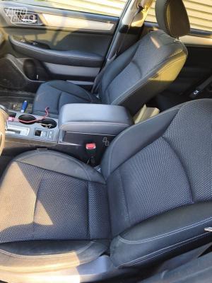 Subaru Outback 2018 in Vilnius, with an engine capacity of 2.50 L and mileage of 313 thousand km for 11700 €, photo 4 on AUTOMOTO.COM.LV