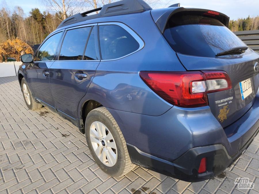 Subaru Outback 2018 in Vilnius, with an engine capacity of 2.50 L and mileage of 313 thousand km for 11700 €, photo 6 on AUTOMOTO.COM.LV
