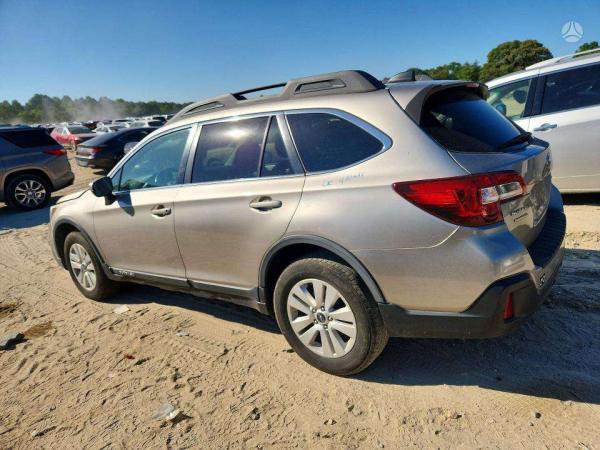 Subaru Outback 2018 in Alytus, with an engine capacity of 2.50 L and mileage of 214 thousand km for 5800 €, photo 2 on AUTOMOTO.COM.LV