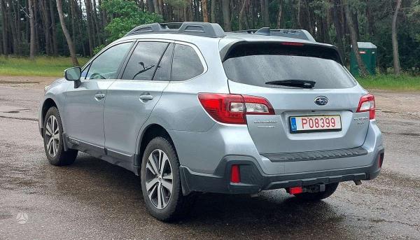 Subaru Outback 2018 in Klaipeda, with an engine capacity of 3.63 L and mileage of 275 thousand km for 12900 €, photo 4 on AUTOMOTO.COM.LV