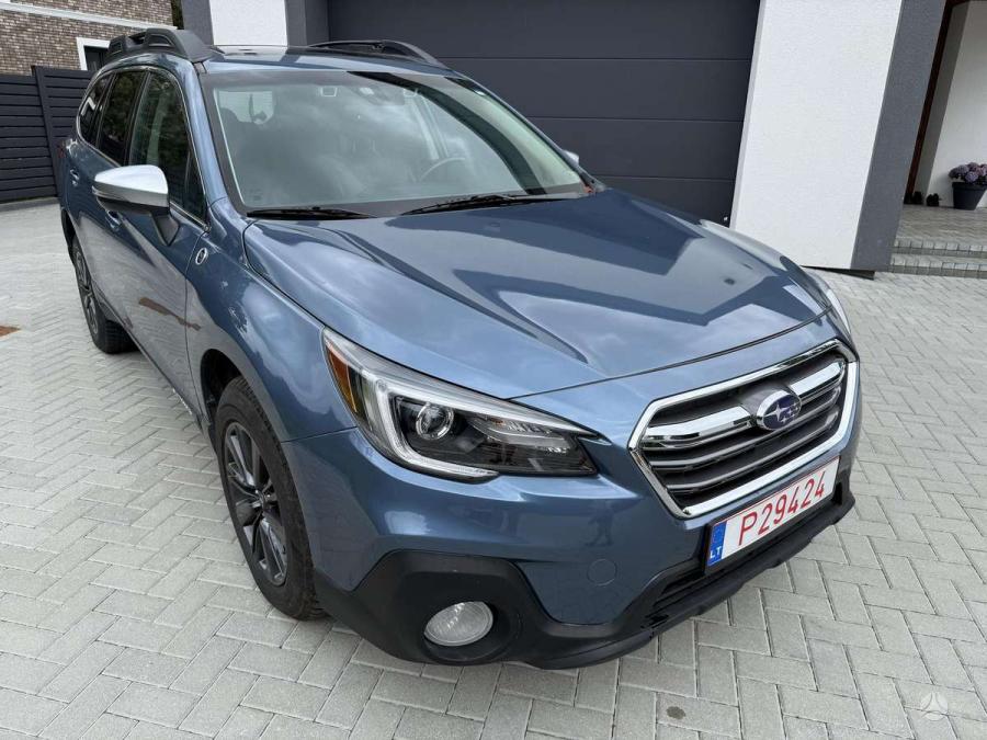 Subaru Outback 2018 in Klaipeda, with an engine capacity of 3.63 L and mileage of 200 thousand km for 17500 €, photo 3 on AUTOMOTO.COM.LV