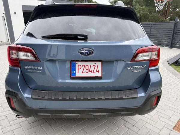 Subaru Outback 2018 in Klaipeda, with an engine capacity of 3.63 L and mileage of 200 thousand km for 17500 €, photo 7 on AUTOMOTO.COM.LV