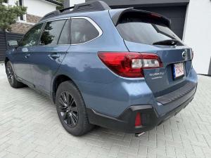Subaru Outback 2018 in Klaipeda, with an engine capacity of 3.63 L and mileage of 200 thousand km for 17500 €, photo 9 on AUTOMOTO.COM.LV