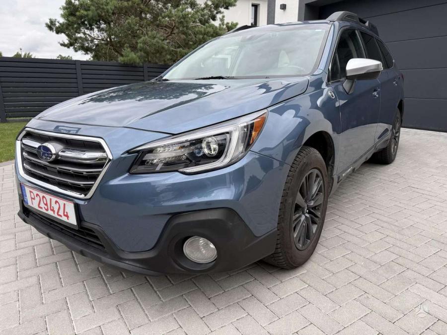 Subaru Outback 2018 in Klaipeda, with an engine capacity of 3.63 L and mileage of 200 thousand km for 17500 €, photo 12 on AUTOMOTO.COM.LV