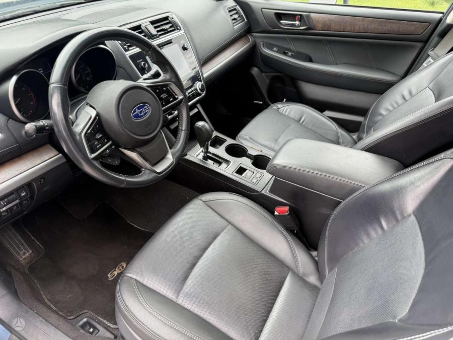 Subaru Outback 2018 in Klaipeda, with an engine capacity of 3.63 L and mileage of 200 thousand km for 17500 €, photo 15 on AUTOMOTO.COM.LV