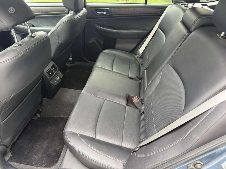 Subaru Outback 2018 in Klaipeda, with an engine capacity of 3.63 L and mileage of 200 thousand km for 17500 €, photo 22 on AUTOMOTO.COM.LV