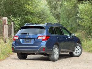 Subaru Outback 2019 in Elektrenai, with an engine capacity of 2.50 L and mileage of 162 thousand km for 17500 €, photo 4 on AUTOMOTO.COM.LV