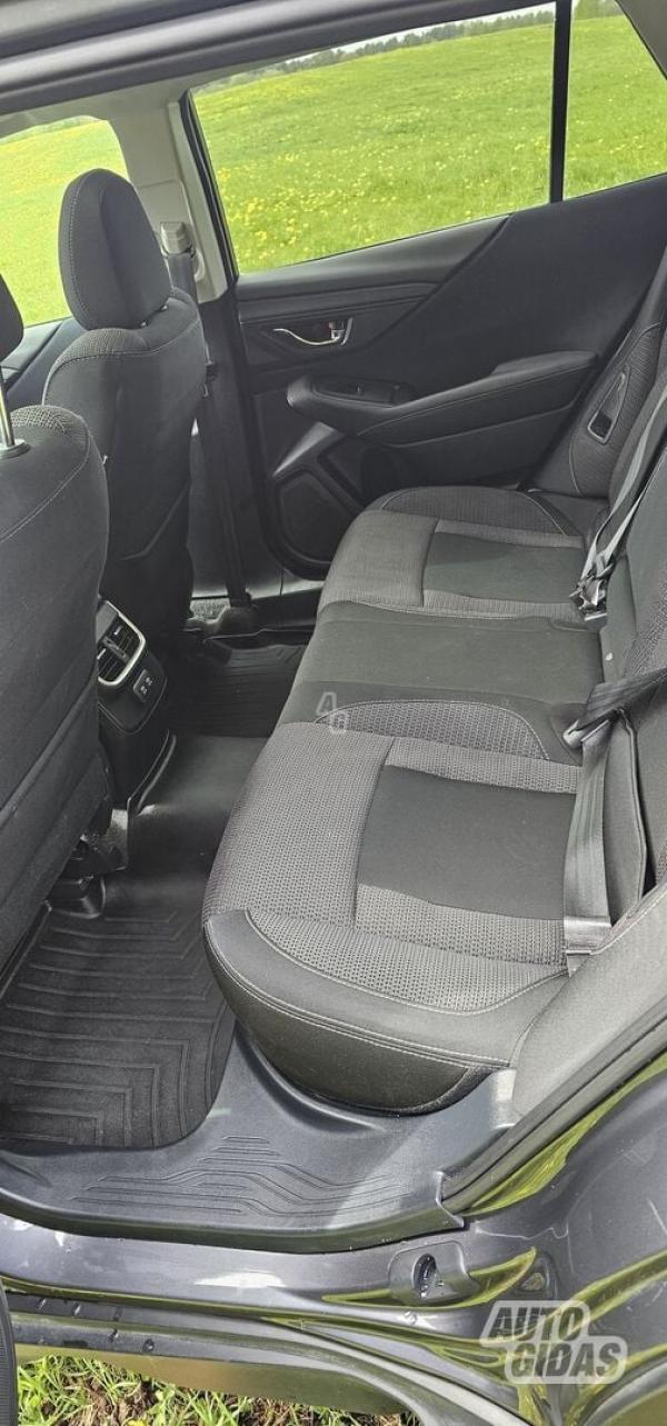 Subaru Outback 2022 in Utena, with an engine capacity of 2.50 L and mileage of 76 thousand km for 21500 €, photo 6 on AUTOMOTO.COM.LV