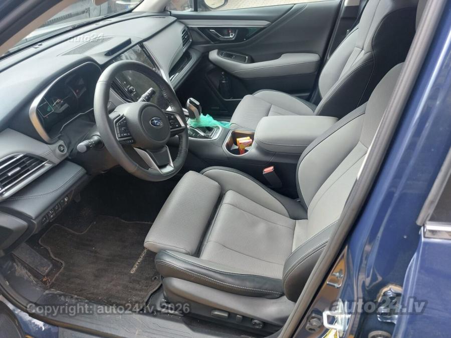 Subaru Outback 2023 in Riga, with an engine capacity of 2.40 L and mileage of 79 thousand km for 29999 €, photo 1 on AUTOMOTO.COM.LV