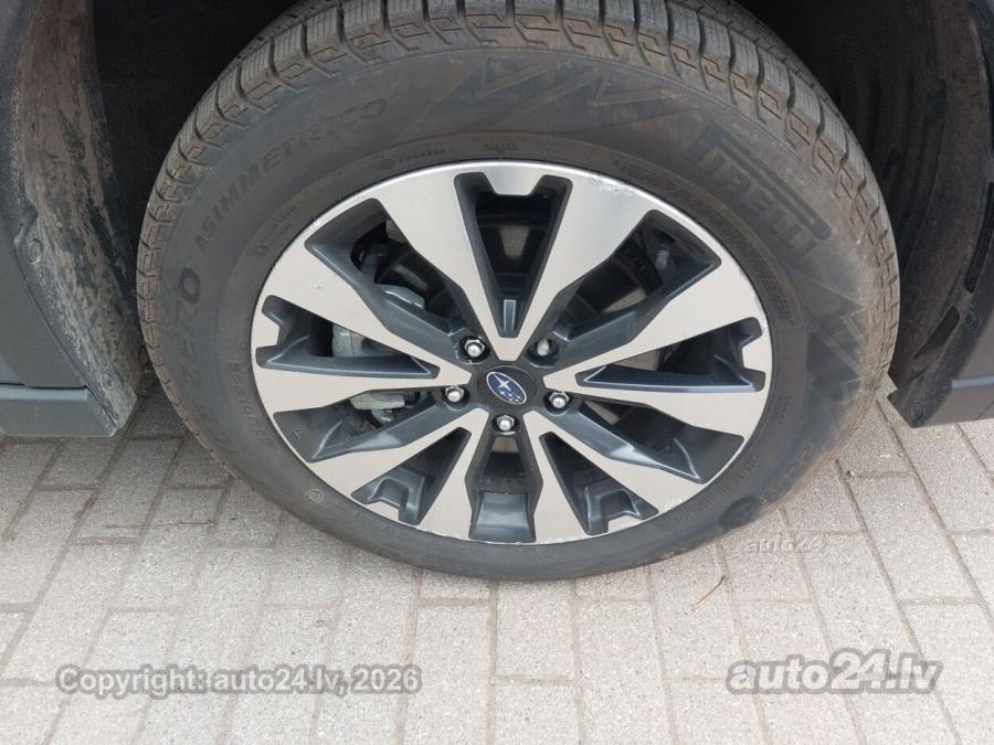 Subaru Outback 2023 in Riga, with an engine capacity of 2.40 L and mileage of 79 thousand km for 29999 €, photo 5 on AUTOMOTO.COM.LV