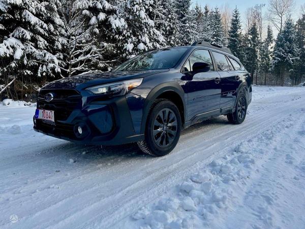 Subaru Outback 2024 in Vilnius, with an engine capacity of 2.39 L and mileage of 17 thousand km for 29500 €, photo 1 on AUTOMOTO.COM.LV