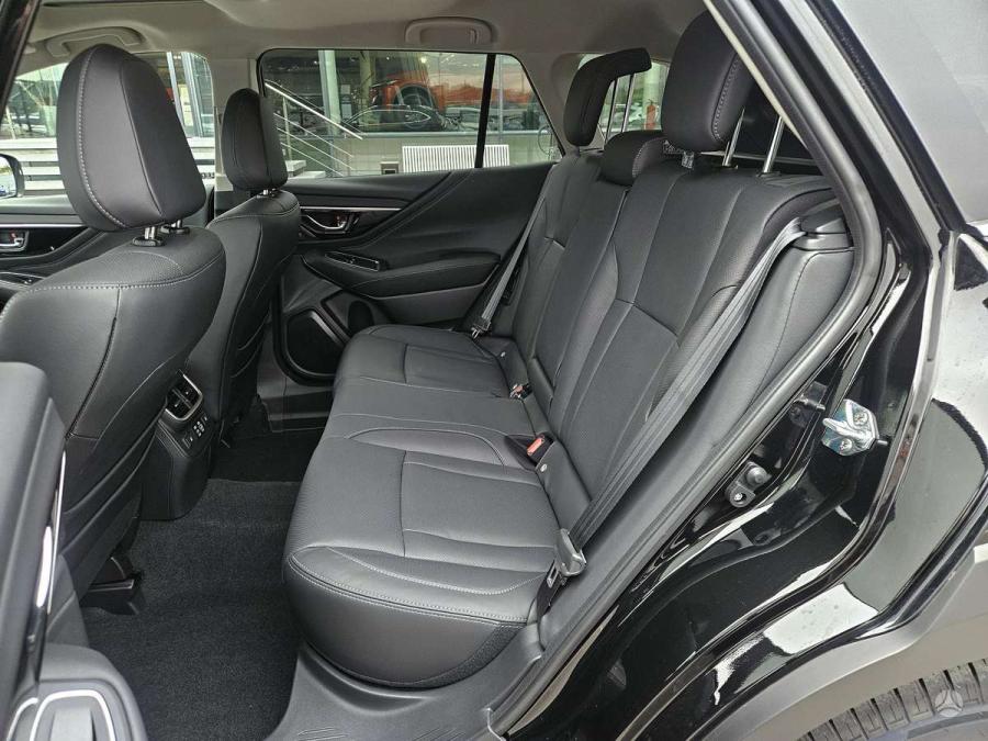 Subaru Outback 2026 in Vilnius, with an engine capacity of 2.50 L and mileage of 0 thousand km for 42990 €, photo 7 on AUTOMOTO.COM.LV