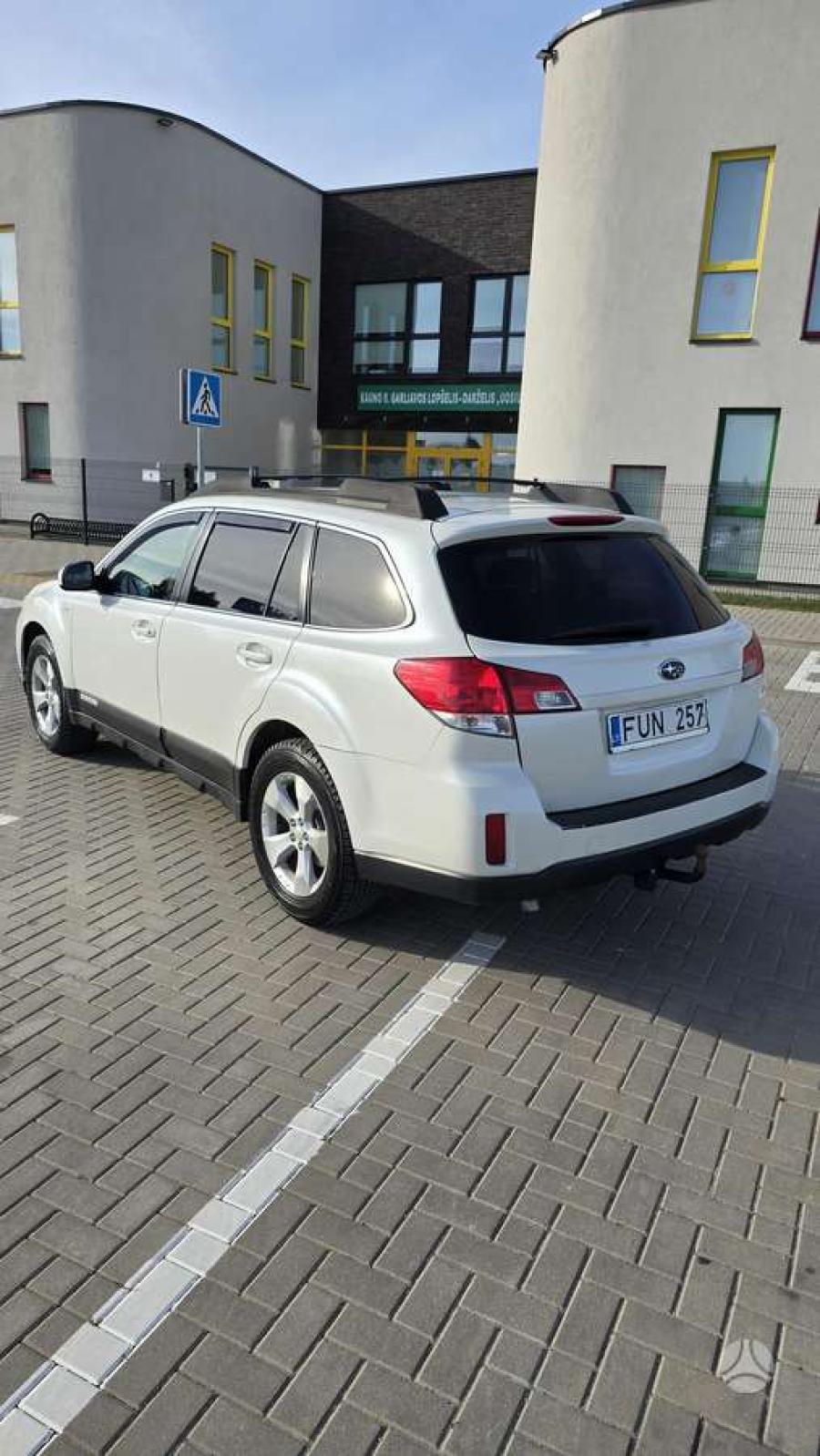 Balts Subaru Outback 2010 Kauņa, ar dzinēja tilpumu 2.50 L un nobraukumu 310 tūkst. km par 2800 €, foto 5 vietnē AUTOMOTO.COM.LV