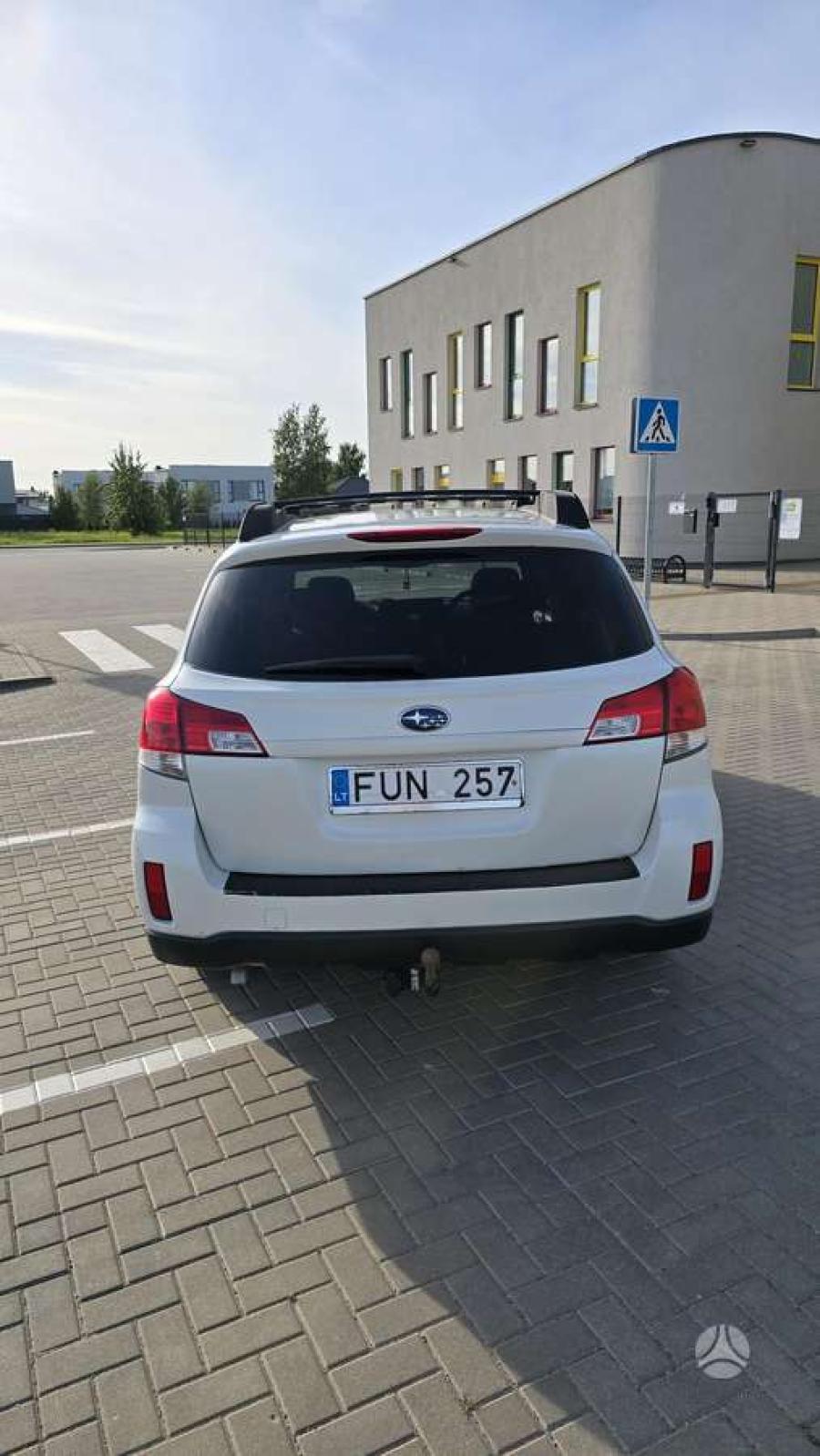 Balts Subaru Outback 2010 Kauņa, ar dzinēja tilpumu 2.50 L un nobraukumu 310 tūkst. km par 2800 €, foto 6 vietnē AUTOMOTO.COM.LV