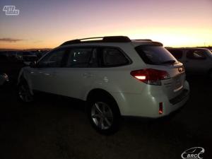 Balts Subaru Outback 2014 Avižieniai, ar dzinēja tilpumu 2.50 L un nobraukumu 142 tūkst. km par 8200 €, foto 30 vietnē AUTOMOTO.COM.LV
