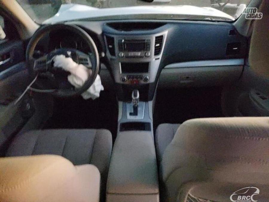 Balts Subaru Outback 2014 Avižieniai, ar dzinēja tilpumu 2.50 L un nobraukumu 142 tūkst. km par 8200 €, foto 37 vietnē AUTOMOTO.COM.LV