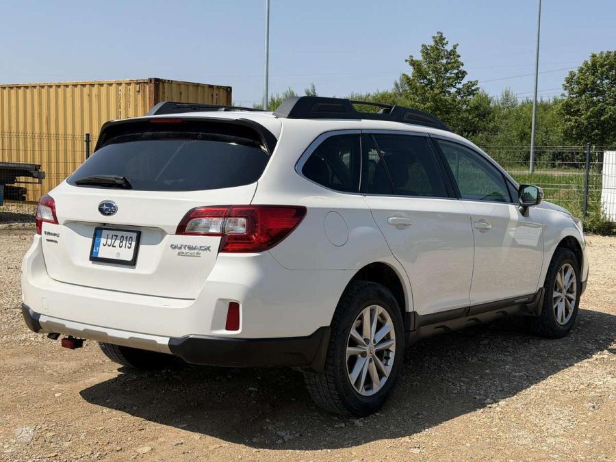 Balts Subaru Outback 2015 Šauļi, ar dzinēja tilpumu 2.50 L un nobraukumu 217 tūkst. km par 8000 €, foto 6 vietnē AUTOMOTO.COM.LV