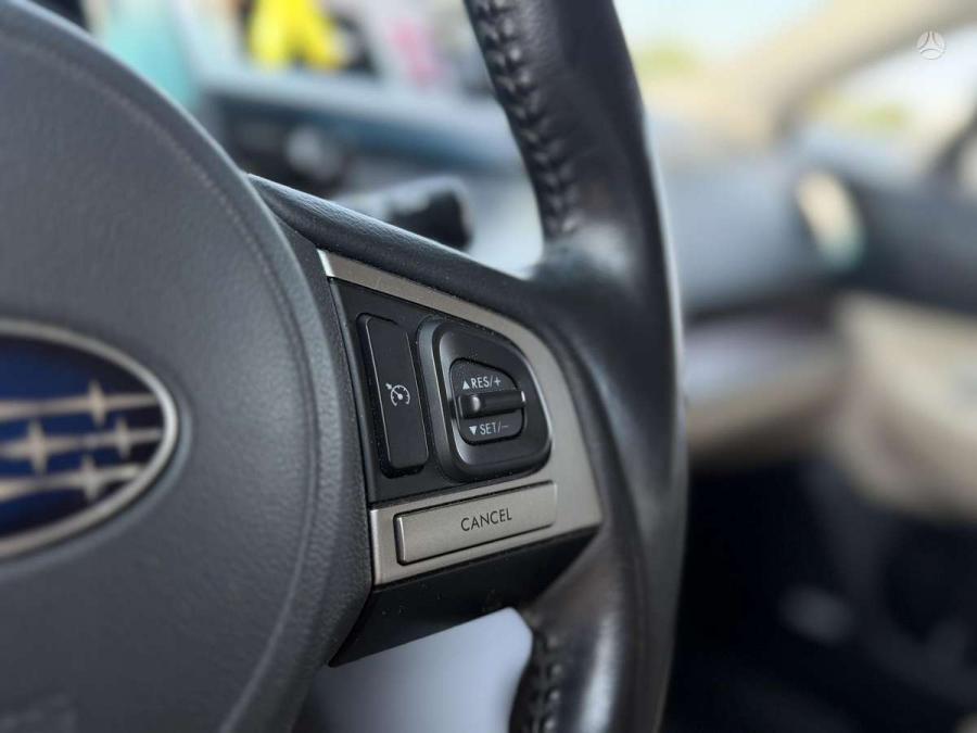 Balts Subaru Outback 2015 Šauļi, ar dzinēja tilpumu 2.50 L un nobraukumu 217 tūkst. km par 8000 €, foto 24 vietnē AUTOMOTO.COM.LV
