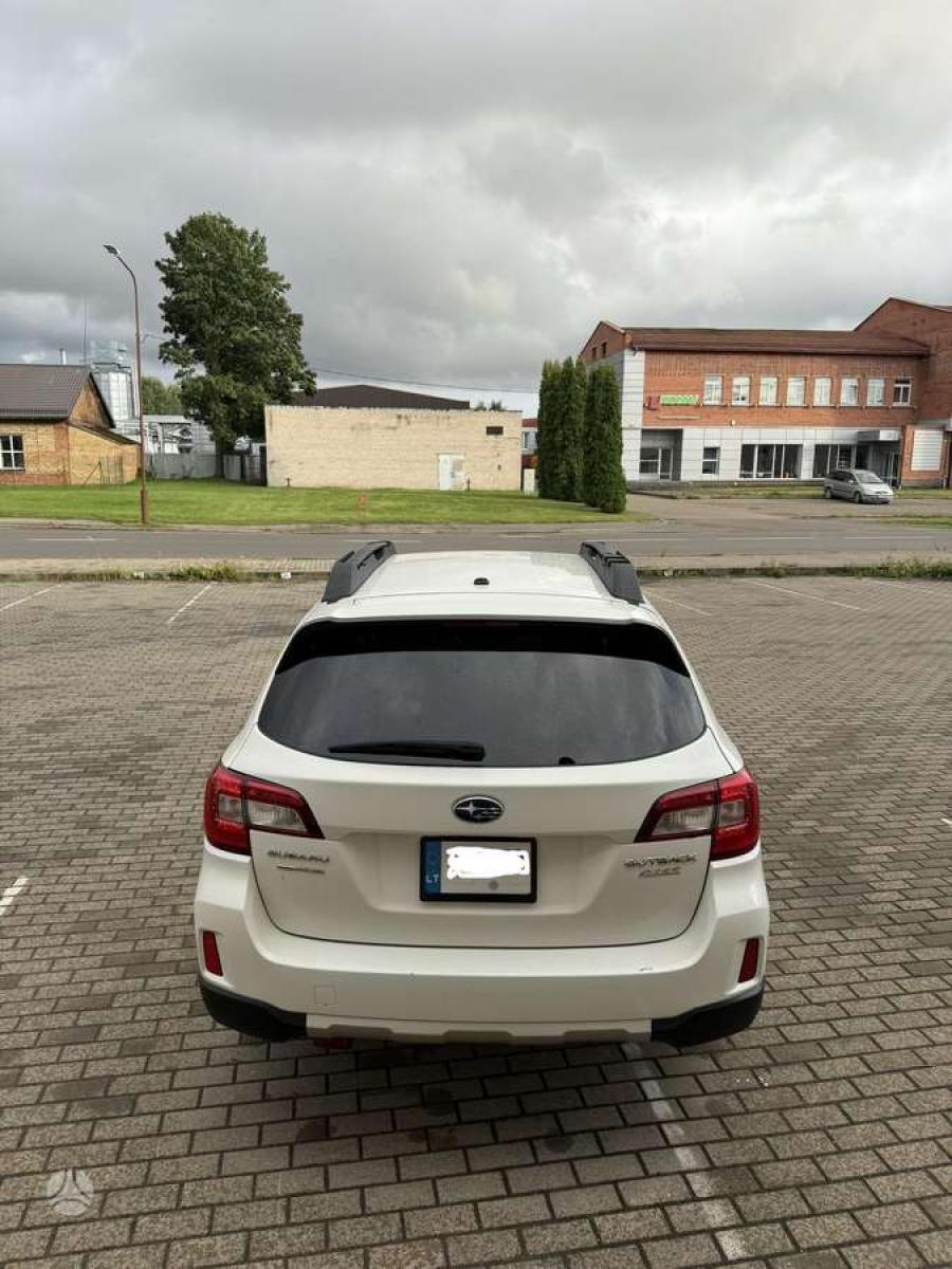 Balts Subaru Outback 2015 Šauļi, ar dzinēja tilpumu 2.50 L un nobraukumu 217 tūkst. km par 7500 €, foto 9 vietnē AUTOMOTO.COM.LV