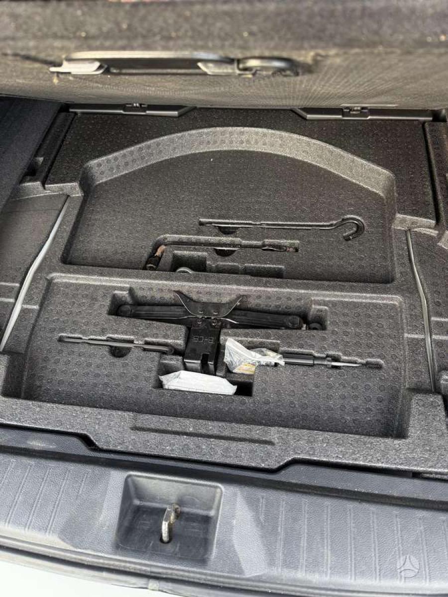 Balts Subaru Outback 2015 Šauļi, ar dzinēja tilpumu 2.50 L un nobraukumu 217 tūkst. km par 7500 €, foto 15 vietnē AUTOMOTO.COM.LV