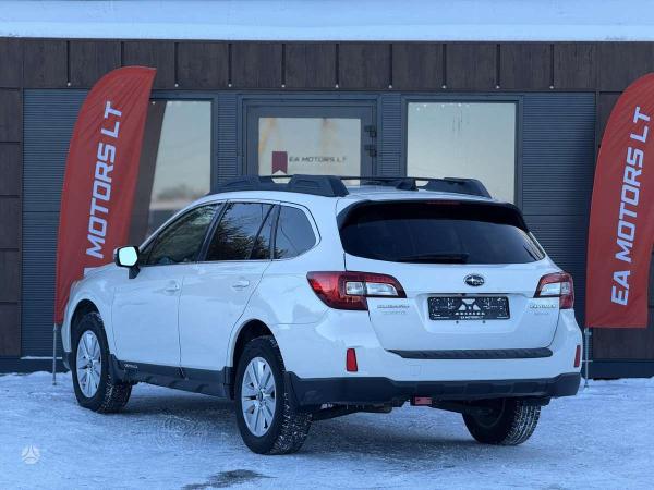Balts Subaru Outback 2016 Viļņa, ar dzinēja tilpumu 2.50 L un nobraukumu 282 tūkst. km par 9950 €, foto 7 vietnē AUTOMOTO.COM.LV