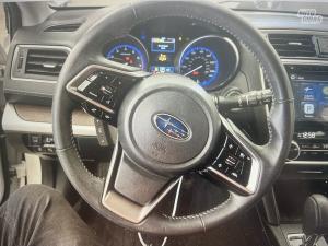 White Subaru Outback 2018 in Vilnius, with an engine capacity of 2.50 L and mileage of 149 thousand km for 16800 €, photo 8 on AUTOMOTO.COM.LV