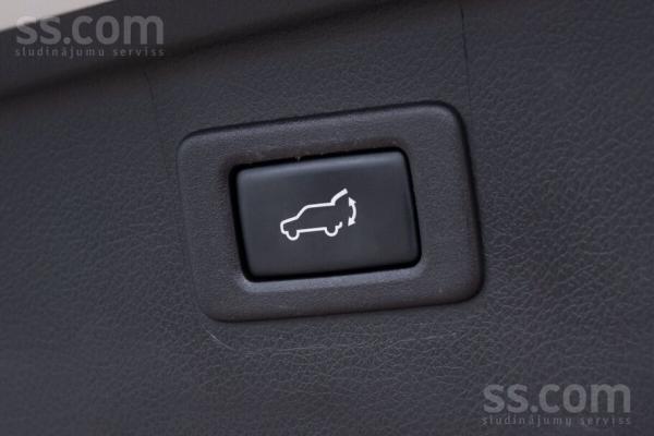 Subaru Outback 2020 Rīga vietnē Balts Subaru Outback 2020 Rīga, ar dzinēja tilpumu 2.50 L un nobraukumu 155 tūkst. km par 17950 €, foto 10 vietnē AUTOMOTO.COM.LV