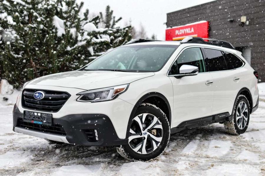 White Subaru Outback 2022 in Kretinga, with an engine capacity of 2.50 L and mileage of 59 thousand km for 24500 €, photo 1 on AUTOMOTO.COM.LV