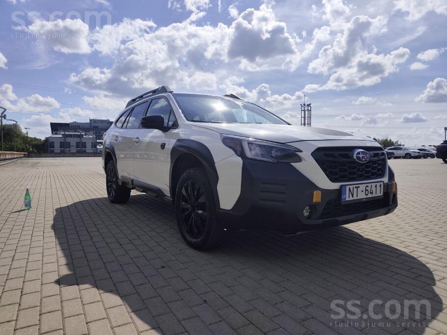 Белый Субару Аутбек 2022 в Рига, объемом двигателя 2.40 л и пробегом 48 тыс. км за 28800 €, фото 4 на AUTOMOTO.COM.LV