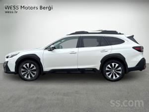White Subaru Outback 2023 in Riga, with an engine capacity of 2.50 L and mileage of 69 thousand km for 28500 €, photo 4 on AUTOMOTO.COM.LV