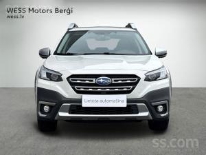 White Subaru Outback 2023 in Riga, with an engine capacity of 2.50 L and mileage of 69 thousand km for 28500 €, photo 6 on AUTOMOTO.COM.LV