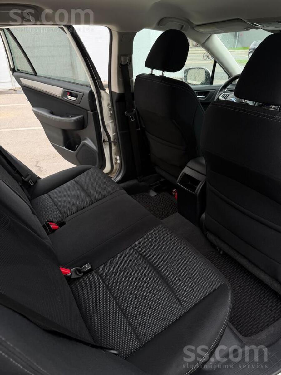 Balts Subaru Outback 2015 Rīga, ar dzinēja tilpumu 2.50 L un nobraukumu 170 tūkst. km par 10250 €, foto 10 vietnē AUTOMOTO.COM.LV