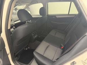 White Subaru Outback 2019 in Panevezys, with an engine capacity of 2.50 L and mileage of 195 thousand km for 15990 €, photo 14 on AUTOMOTO.COM.LV