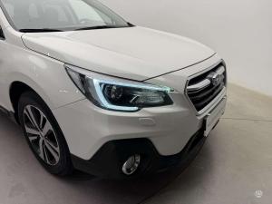 White Subaru Outback 2019 in Panevezys, with an engine capacity of 2.50 L and mileage of 195 thousand km for 15990 €, photo 39 on AUTOMOTO.COM.LV