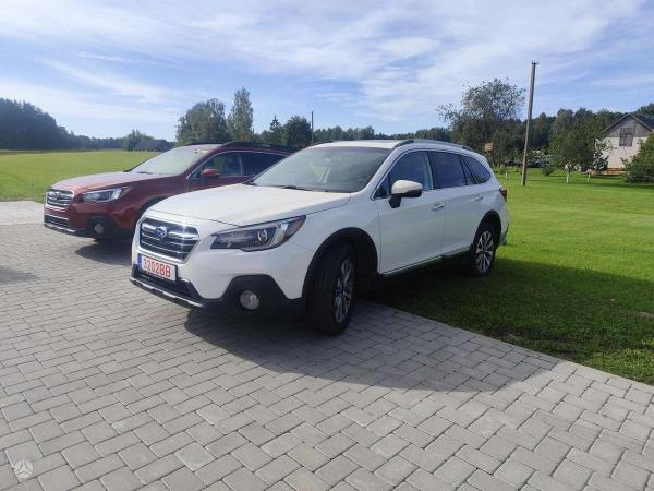 Subaru Outback 2019 in Alytus on AUTOMOTO.COM.LV White Subaru Outback 2019 in Alytus, with an engine capacity of 3.60 L and mileage of 190 thousand km for 16300 €, photo 4 on AUTOMOTO.COM.LV