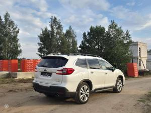 White Subaru Outback 2019 in Vilnius, with an engine capacity of 2.40 L and mileage of 189 thousand km for 16500 €, photo 8 on AUTOMOTO.COM.LV