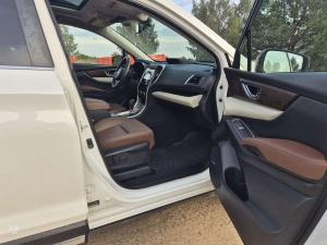 White Subaru Outback 2019 in Vilnius, with an engine capacity of 2.40 L and mileage of 189 thousand km for 16500 €, photo 21 on AUTOMOTO.COM.LV