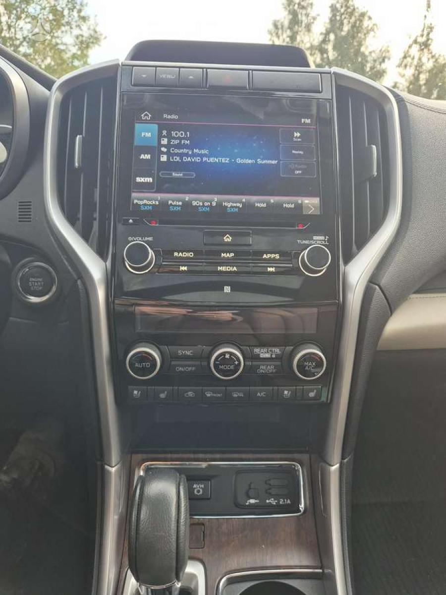 White Subaru Outback 2019 in Vilnius, with an engine capacity of 2.40 L and mileage of 189 thousand km for 16500 €, photo 25 on AUTOMOTO.COM.LV