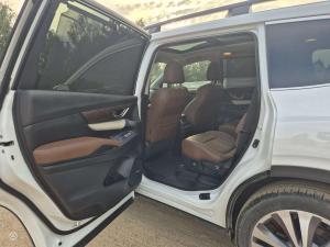 White Subaru Outback 2019 in Vilnius, with an engine capacity of 2.40 L and mileage of 189 thousand km for 16500 €, photo 34 on AUTOMOTO.COM.LV
