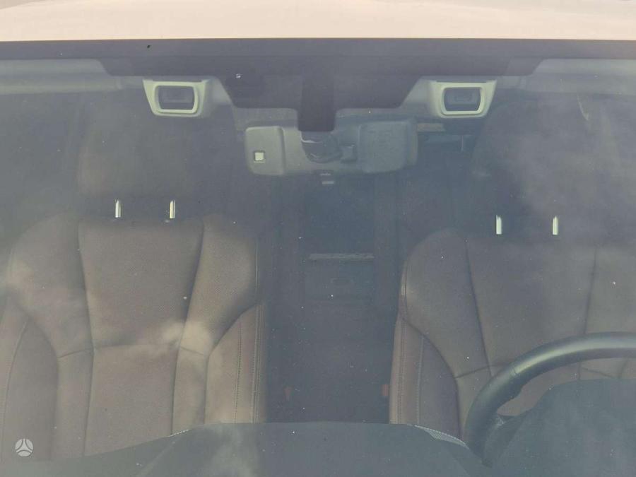 White Subaru Outback 2019 in Vilnius, with an engine capacity of 2.40 L and mileage of 189 thousand km for 16500 €, photo 42 on AUTOMOTO.COM.LV