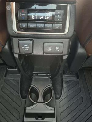 White Subaru Outback 2019 in Vilnius, with an engine capacity of 2.40 L and mileage of 189 thousand km for 16500 €, photo 46 on AUTOMOTO.COM.LV