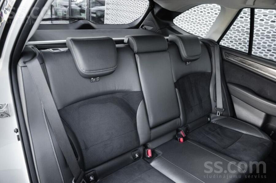 Balts Subaru Outback 2020 Rīga, ar dzinēja tilpumu 2.50 L un nobraukumu 159 tūkst. km par 17800 €, foto 22 vietnē AUTOMOTO.COM.LV