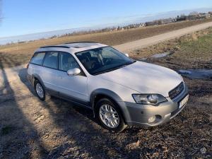 White Subaru Outback 2004 in Marijampole, with an engine capacity of 2.46 L and mileage of 265 thousand km for 2800 €, photo 10 on AUTOMOTO.COM.LV