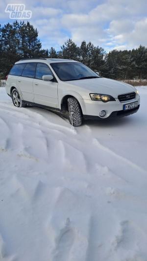 White Subaru Outback 2004 in Vilnius, with an engine capacity of 3.00 L and mileage of 366 thousand km for 2900 €, photo 15 on AUTOMOTO.COM.LV