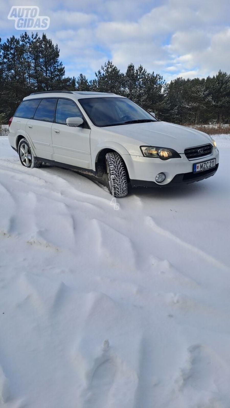 White Subaru Outback 2004 in Vilnius, with an engine capacity of 3.00 L and mileage of 366 thousand km for 2900 €, photo 15 on AUTOMOTO.COM.LV