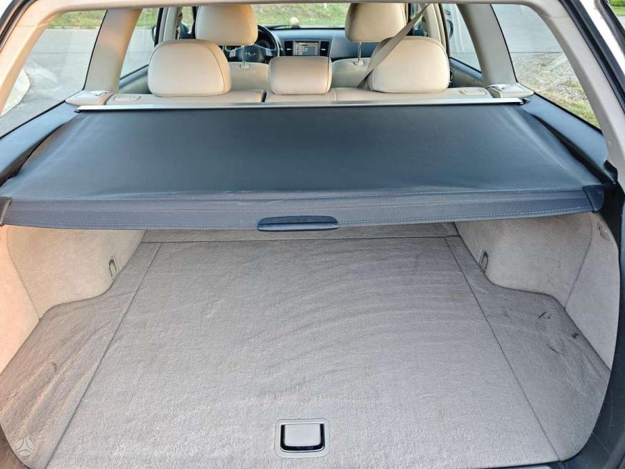 White Subaru Outback 2006 in Vilnius, with an engine capacity of 3.00 L and mileage of 217 thousand km for 4650 €, photo 11 on AUTOMOTO.COM.LV