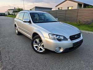 White Subaru Outback 2006 in Vilnius, with an engine capacity of 3.00 L and mileage of 217 thousand km for 4650 €, photo 15 on AUTOMOTO.COM.LV