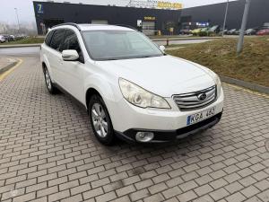 Balts Subaru Outback 2010 Viļņa, ar dzinēja tilpumu 2.46 L un nobraukumu 322 tūkst. km par 4600 €, foto 8 vietnē AUTOMOTO.COM.LV