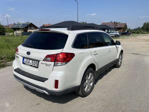 Balts Subaru Outback 2010 Kauņa, ar dzinēja tilpumu 2.46 L un nobraukumu 322 tūkst. km par 4300 €, foto 5 vietnē AUTOMOTO.COM.LV